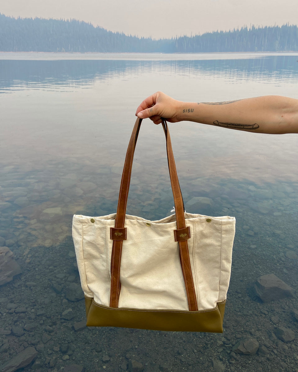 Lucky Lake Bag * Limited Run* – Howl Goods